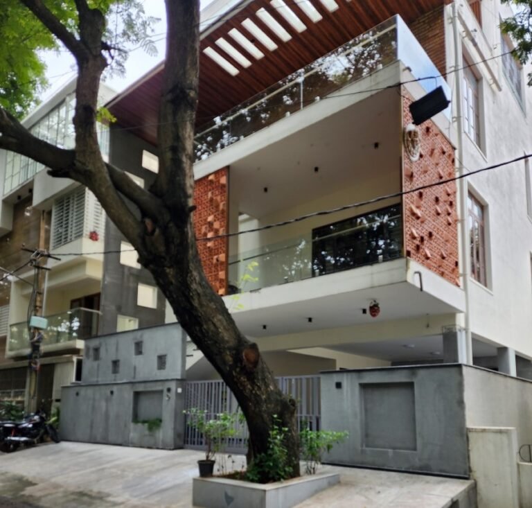 Fusion of Traditional and Modern Architecture - Design Thoughts