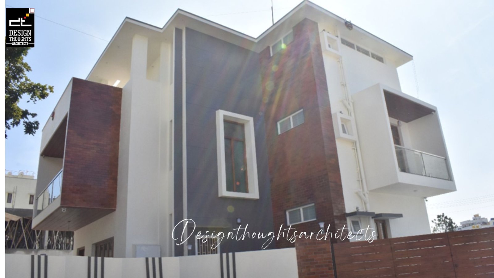 A Multilayer Contemporary Home on an Irregular Plot - Bangalore